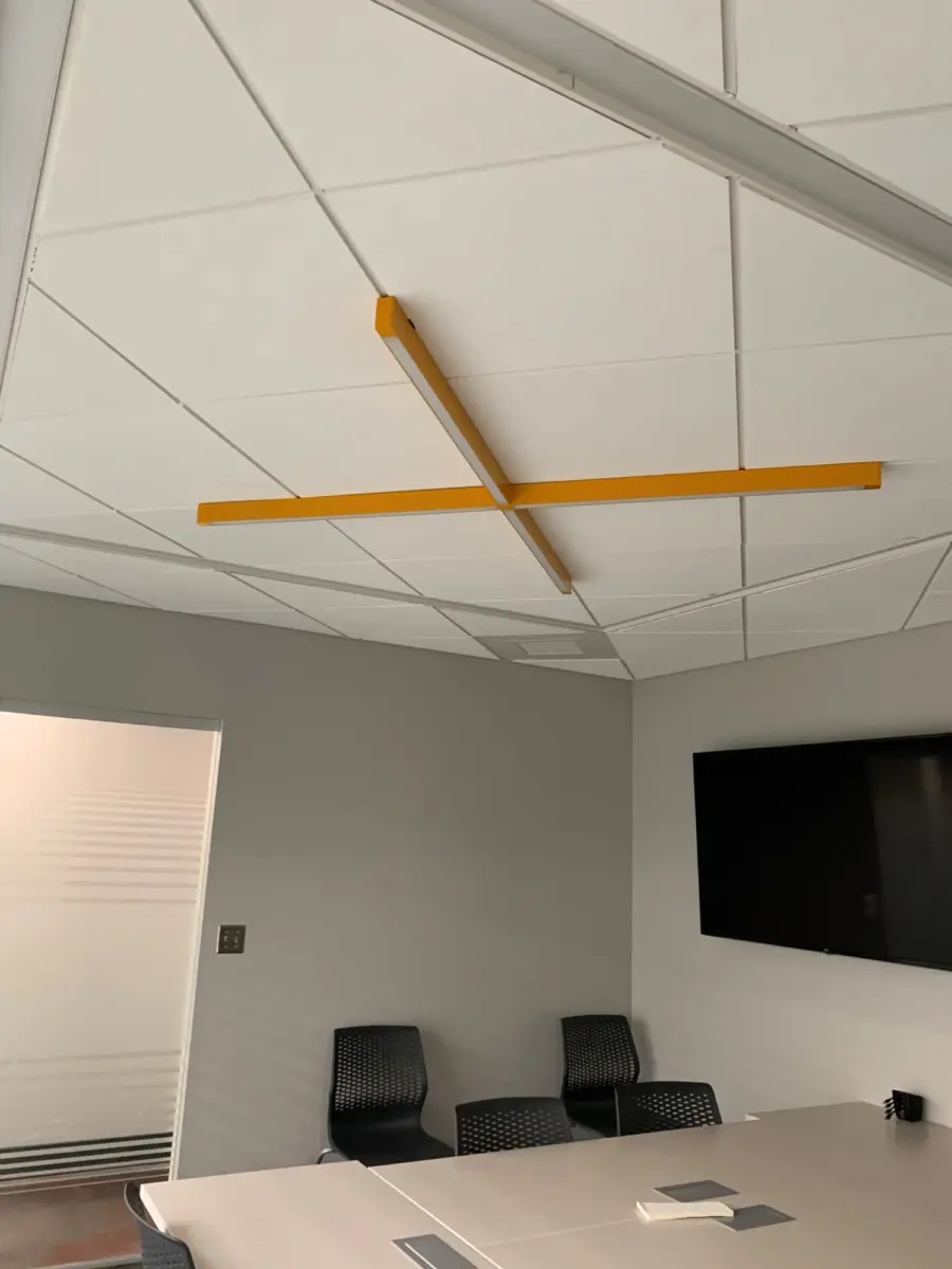 Stencil Surface | Éclairage Axis