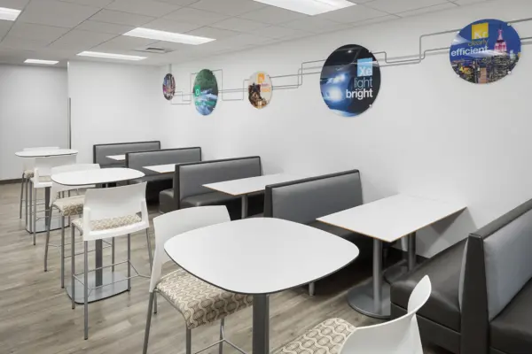 Dia 2x4 | Axis Lighting