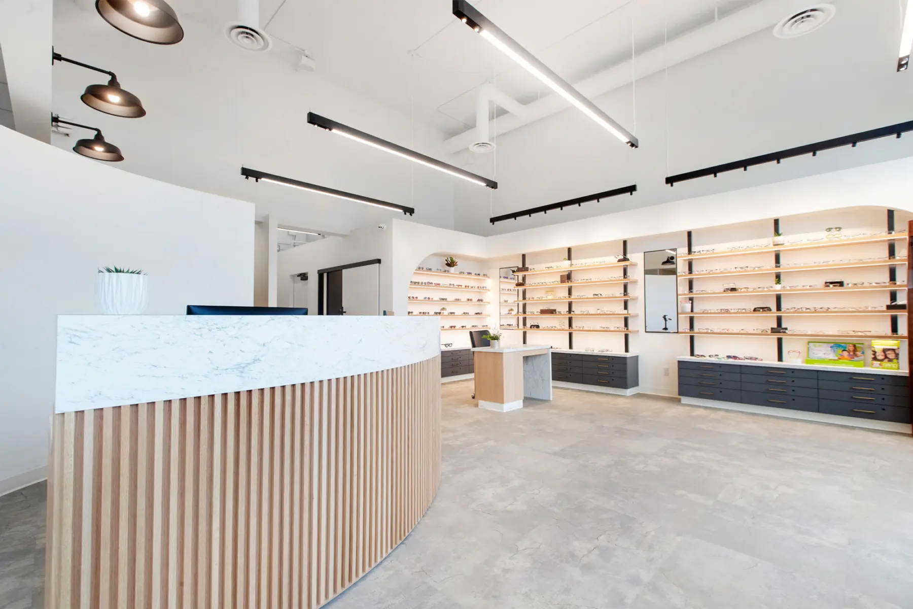 Sculpt Pendant | Axis Lighting