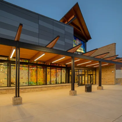 Extend 4 Wall | Axis Lighting