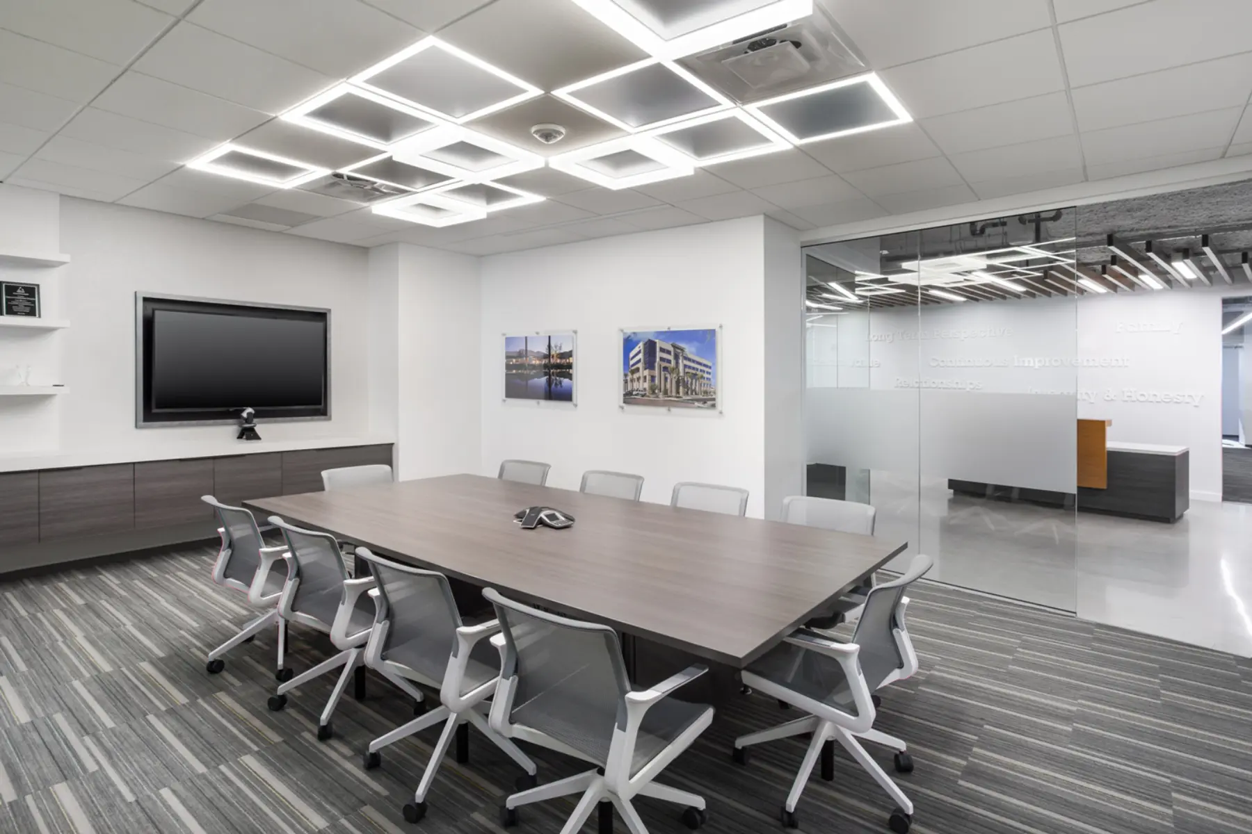 SkyePool 2x2 | Axis Lighting